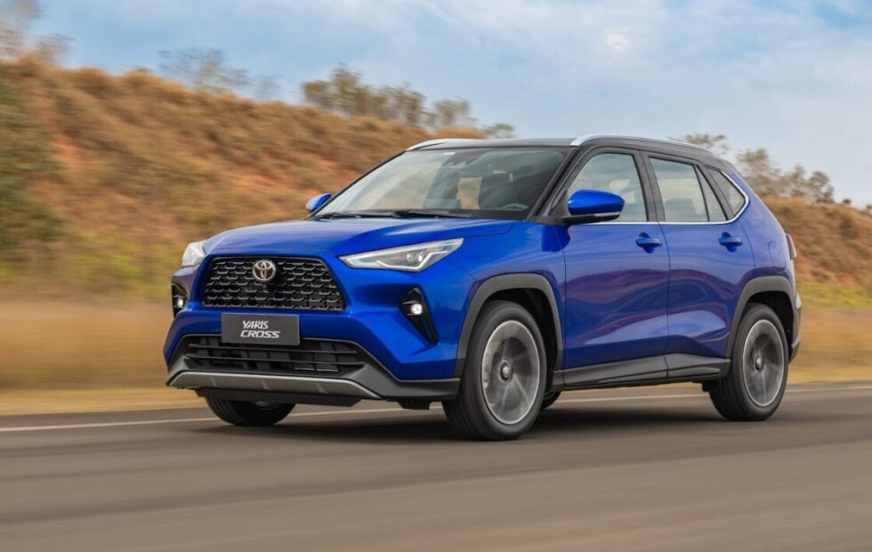 Primeiro híbrido compacto, Toyota Yaris Cross XRX promete até 17,9km/l ...